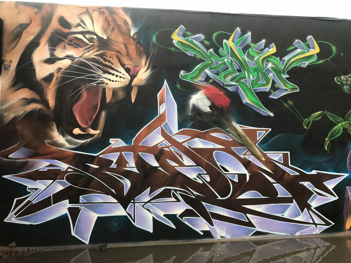 New Mural and Piece by Graffiti Artist BACON » MOLOTOW™ Blog